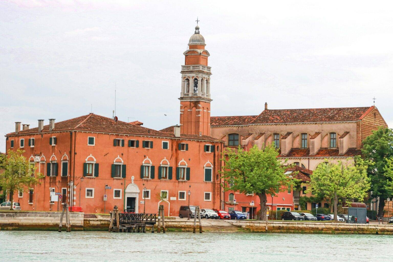 Murano Crystal: A Legacy of Italian Glassmaking Excellence